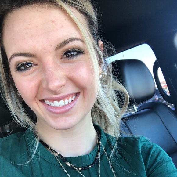 Camryn's Closet (@camrynpc3) | Poshmark